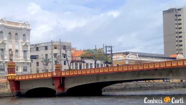 O passeio de catamarã e as pontes do Recife | Conheci e Curti